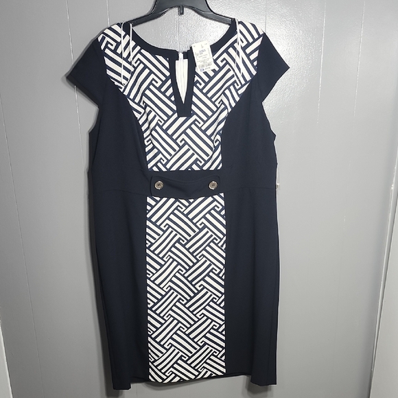 Studio One | Dresses | Studio One Black And White Geometric Mini Dress ...